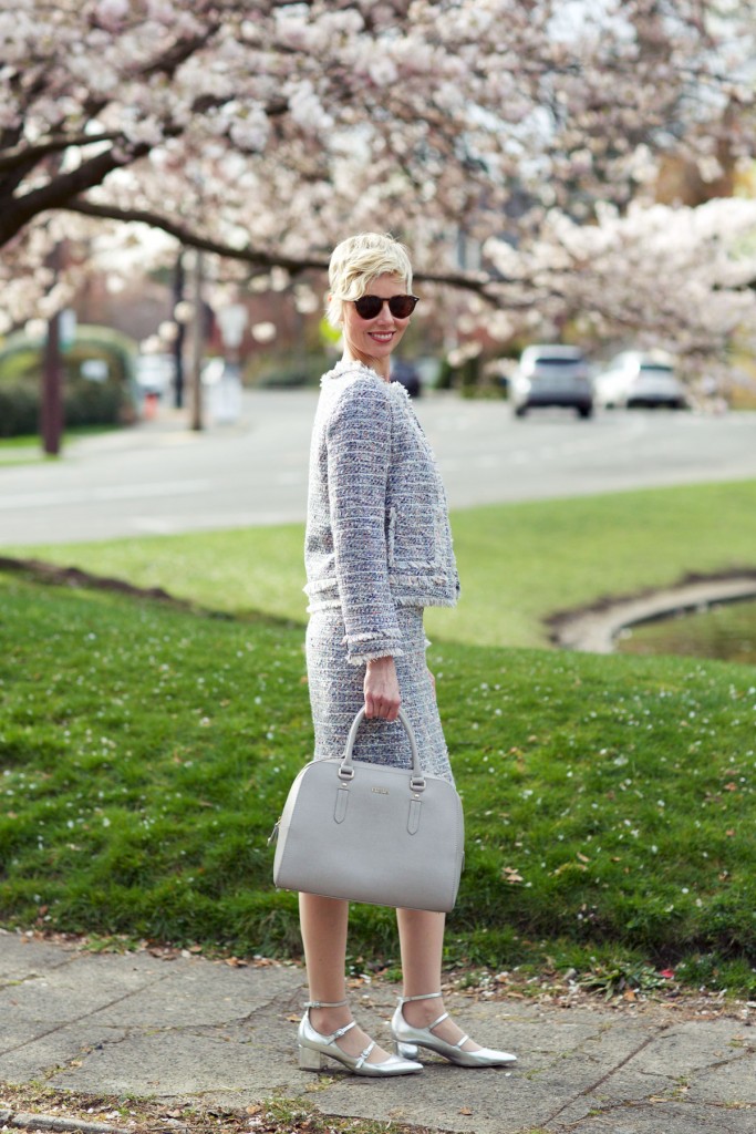 A Wild Card Spring Tweed Suit - YLF