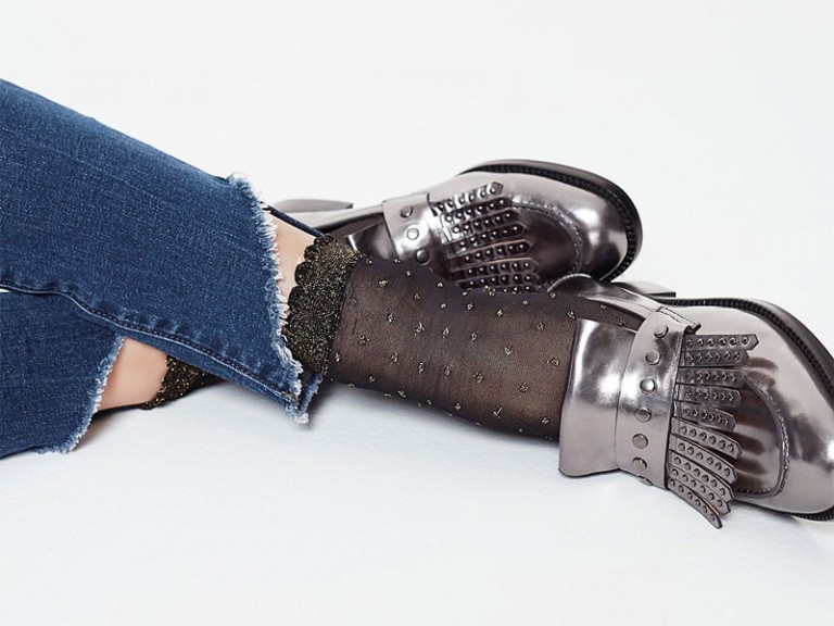 How to Wear Statement Socks - YLF
