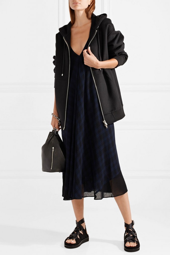 Layering Makes Slip Dresses More Versatile - YLF