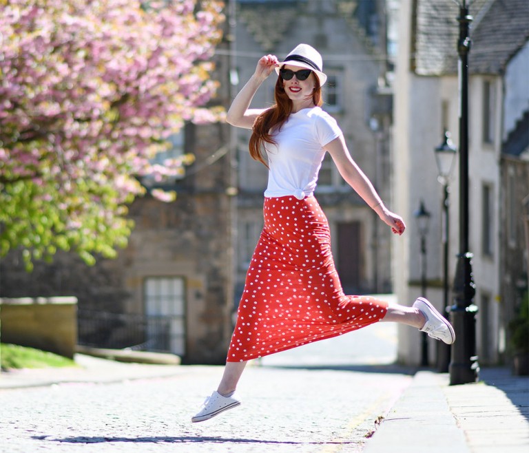 Polished Glam in Scotland - YLF