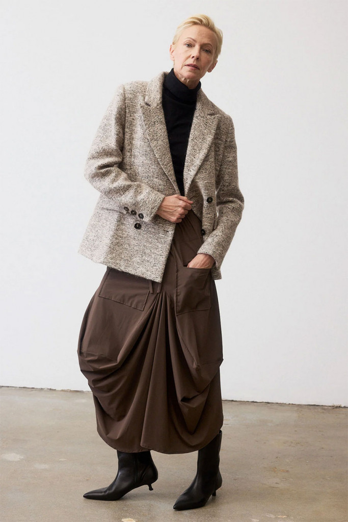 Outfit Formula: Statement Solids and Subtle Patterns - YLF