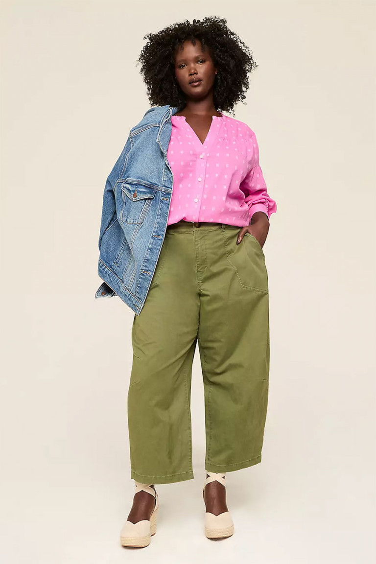 Outfit Formula: Casual Olive Pants - YLF